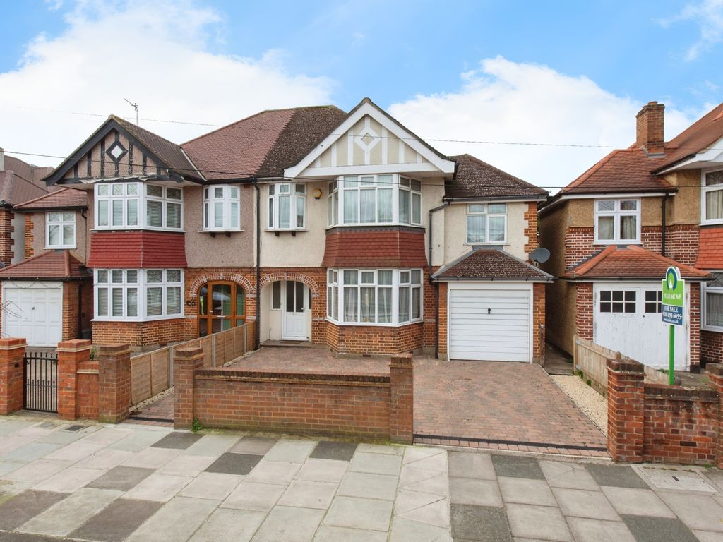4 Bed Semi Detached House For Sale In Percy Road Whitton Twickenham