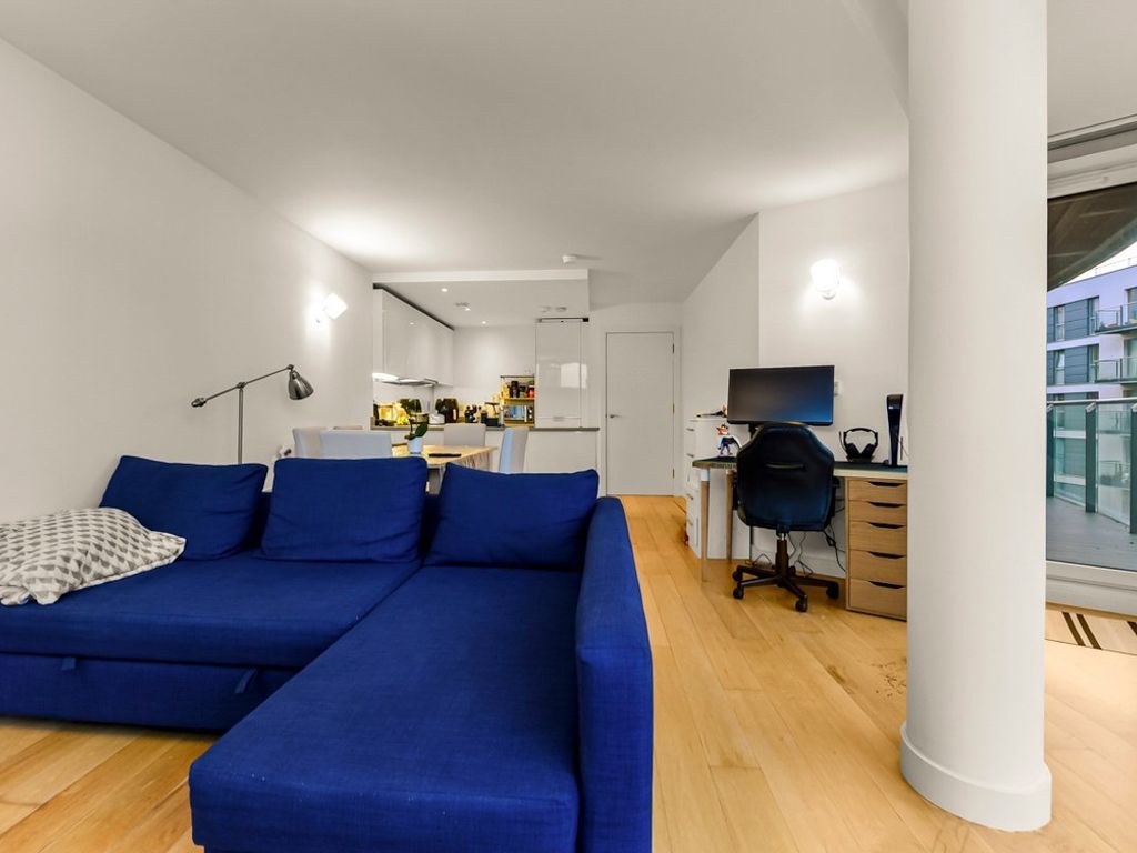 3 bed flat for sale in Navigation Building, Station Approach, Hayes UB3 ...