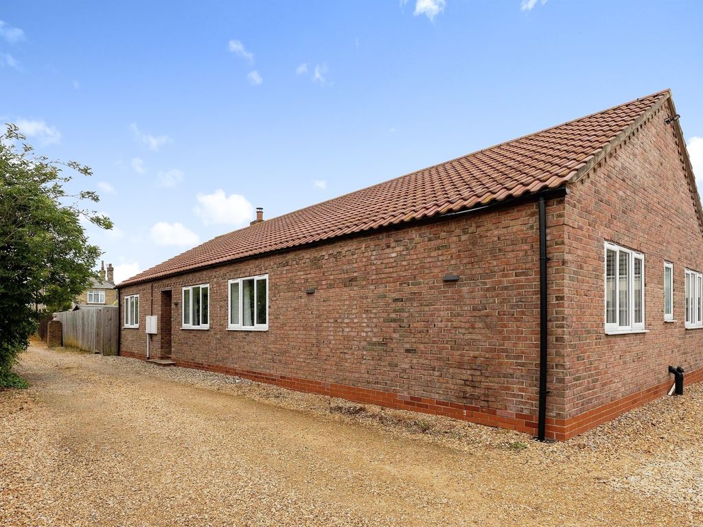 3 bed detached bungalow for sale in Wisbech Road, March PE15 - Zoopla