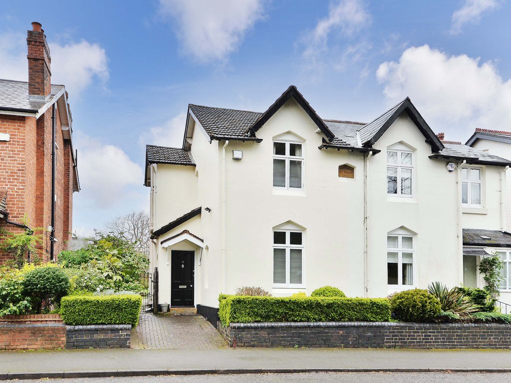 2 Bed Semi Detached House For Sale In Harrisons Road Edgbaston