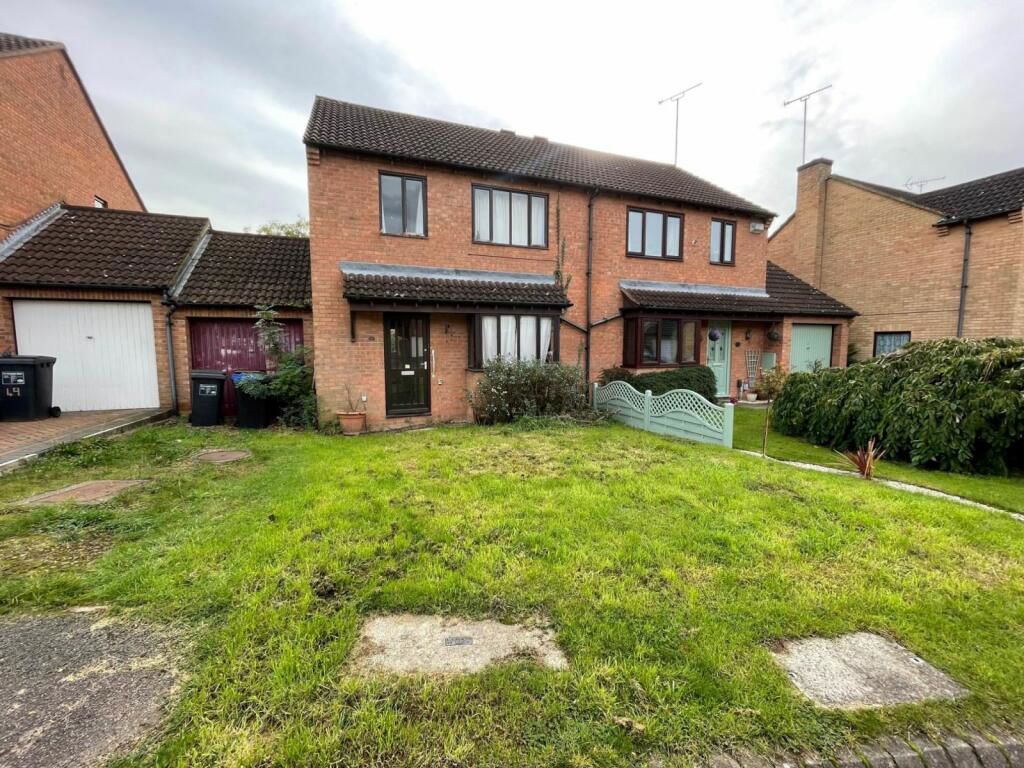 3 Bed Semi Detached House For Sale In Greenglades West Hunsbury