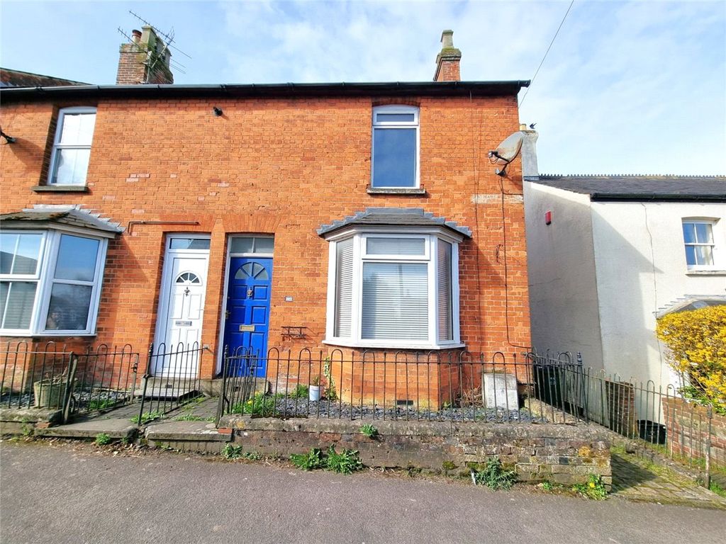 2 Bed End Terrace House To Rent In Salisbury Road Marlborough