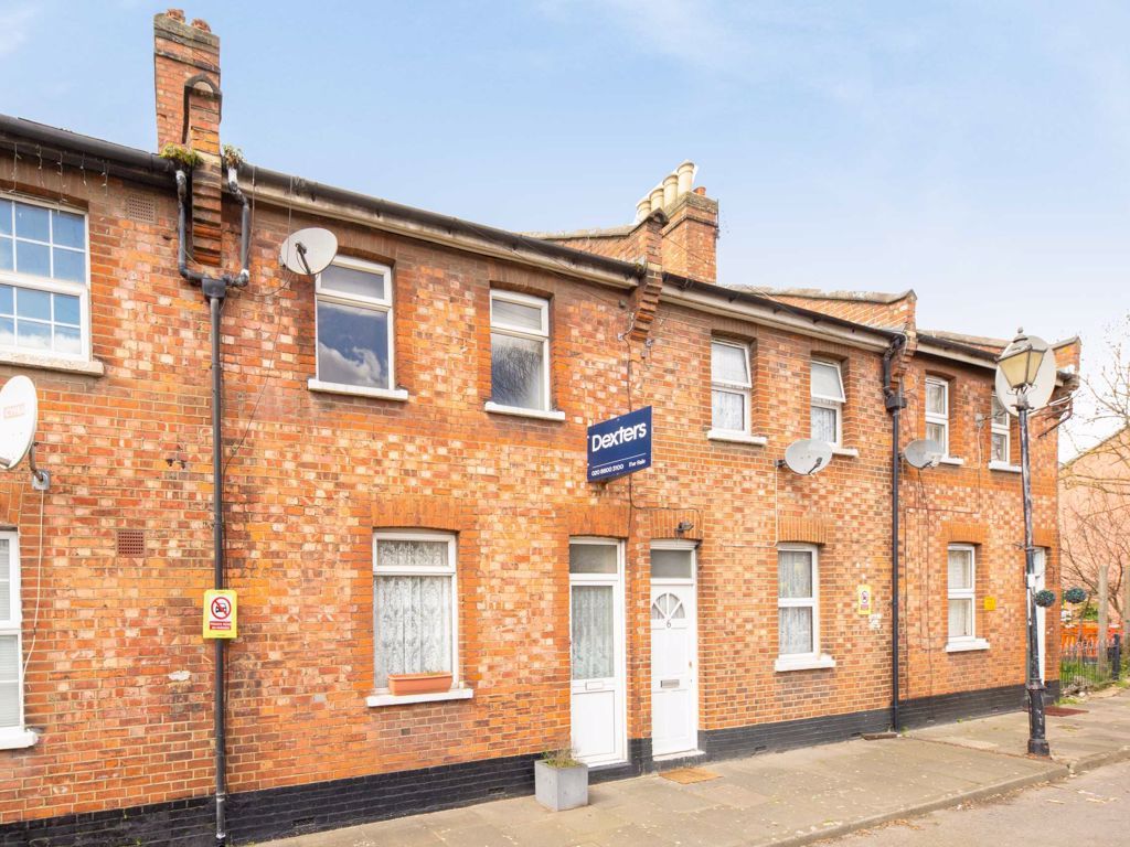 3 bed property for sale in Goodhall Street, London NW10 - Zoopla