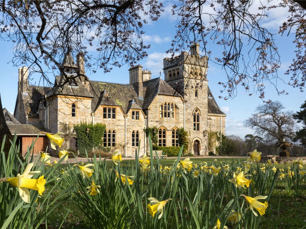 8 bed detached house for sale in Foscombe, Ashleworth, Gloucester ...