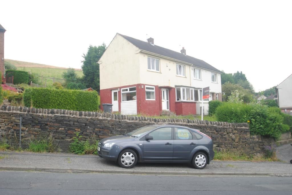 2 bed semi-detached house to rent in Hollin Lane, Windhill, Shipley ...