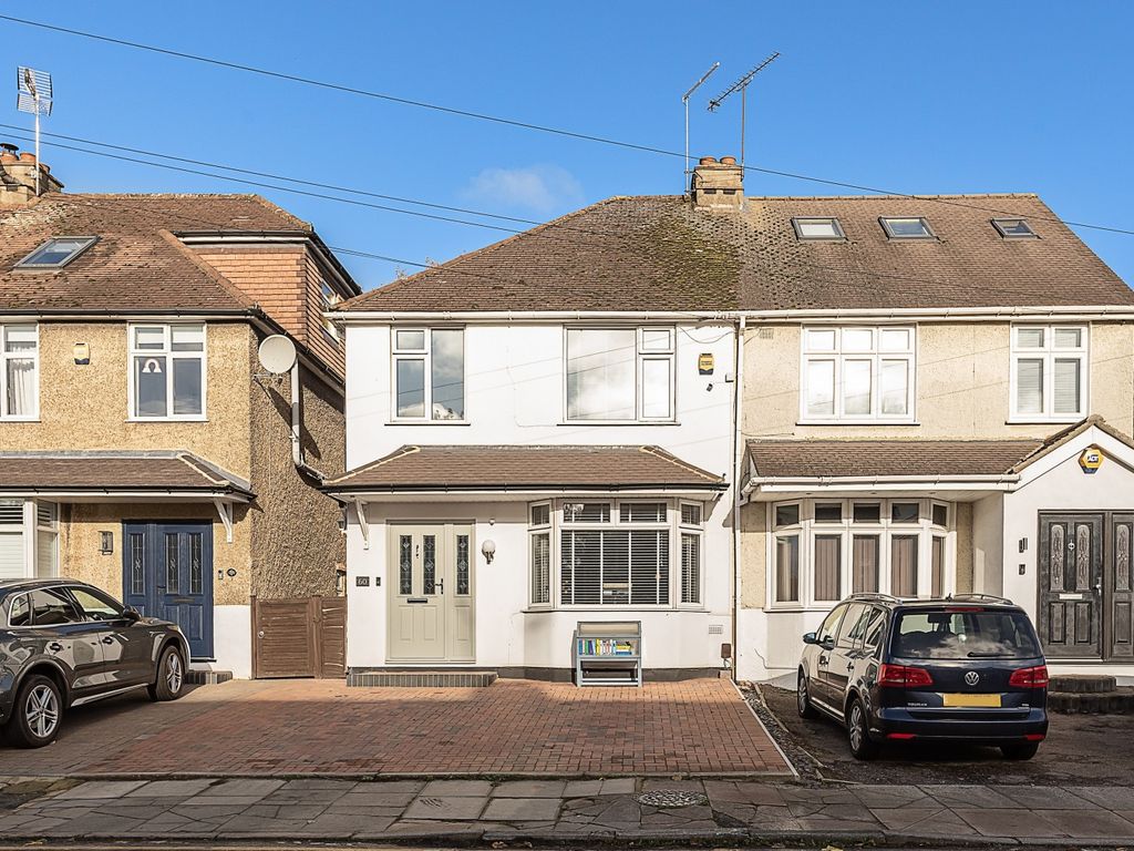 4 bed semi-detached house for sale in Campfield Road, St. Albans ...