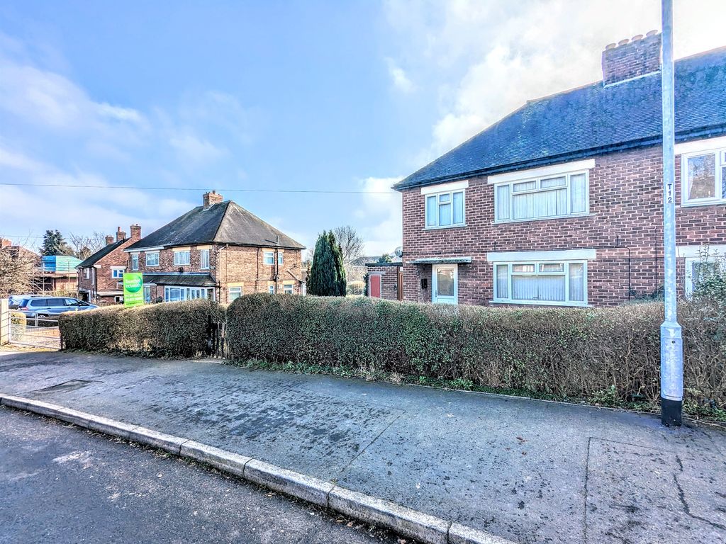 1 bed flat for sale in Ferrers Road, Tamworth B77 - Zoopla