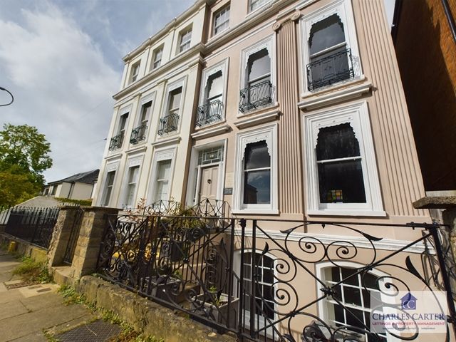 1 bed flat to rent in Priory Street, Cheltenham GL52, £825 pcm - Zoopla