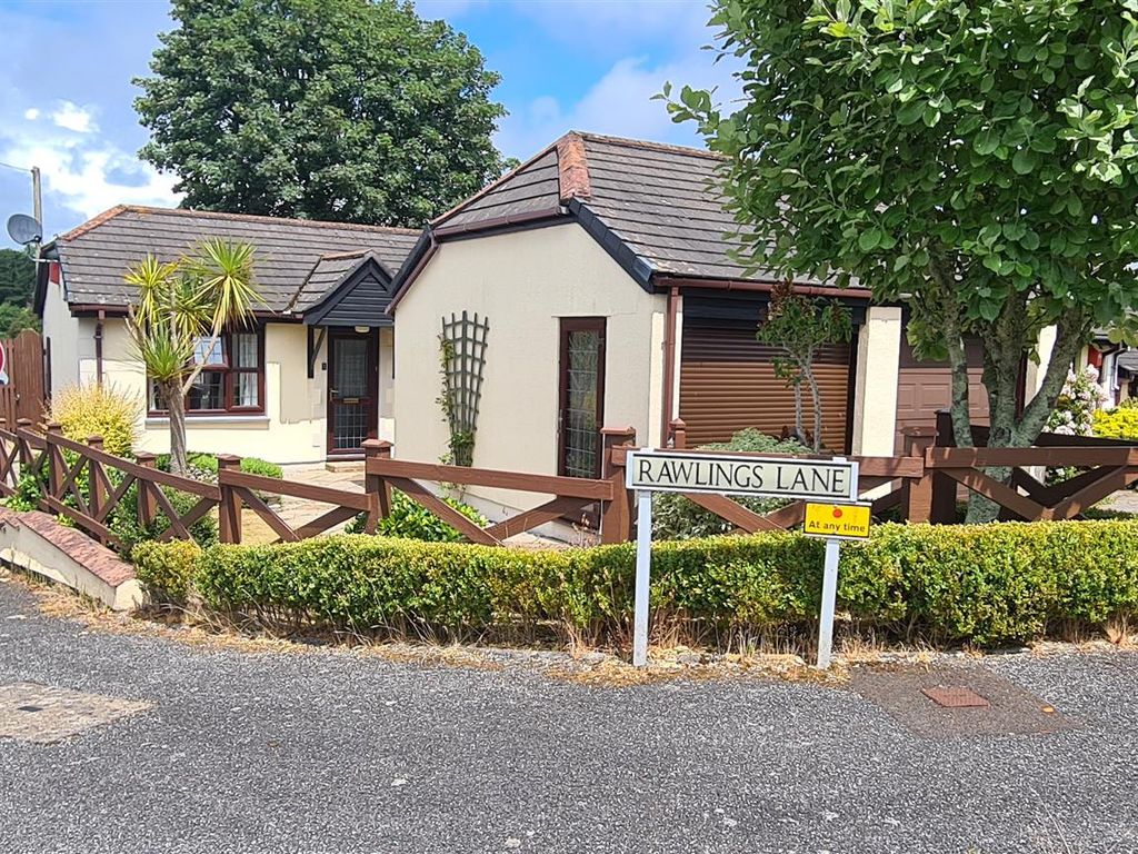 1 bed semi-detached bungalow for sale in Rawlings Lane, Fowey PL23, £ ...