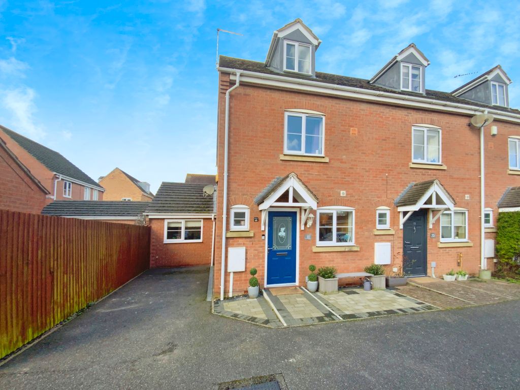 3 bed end terrace house for sale in Charlestown, Ancaster, Grantham ...