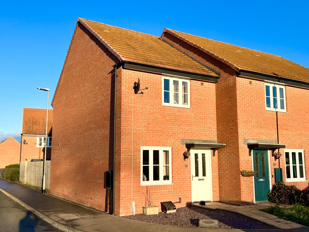 2 Bed End Terrace House To Rent In Great Northern Gardens Bourne Pe10
