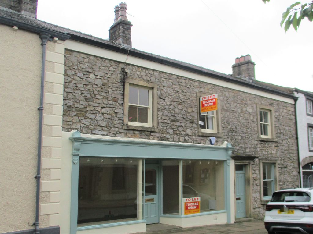 Retail premises to let in Church Street, Clitheroe BB7, £16,000 pa - Zoopla