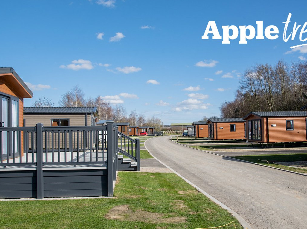 3 bed lodge for sale in Lineside, Hubberts Bridge, Boston PE20 - Zoopla