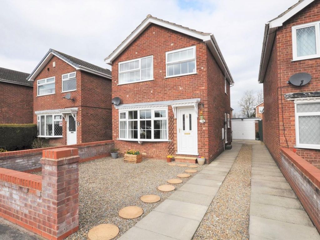 3 bed detached house for sale in Milton Carr, Rawcliffe, York YO30 - Zoopla