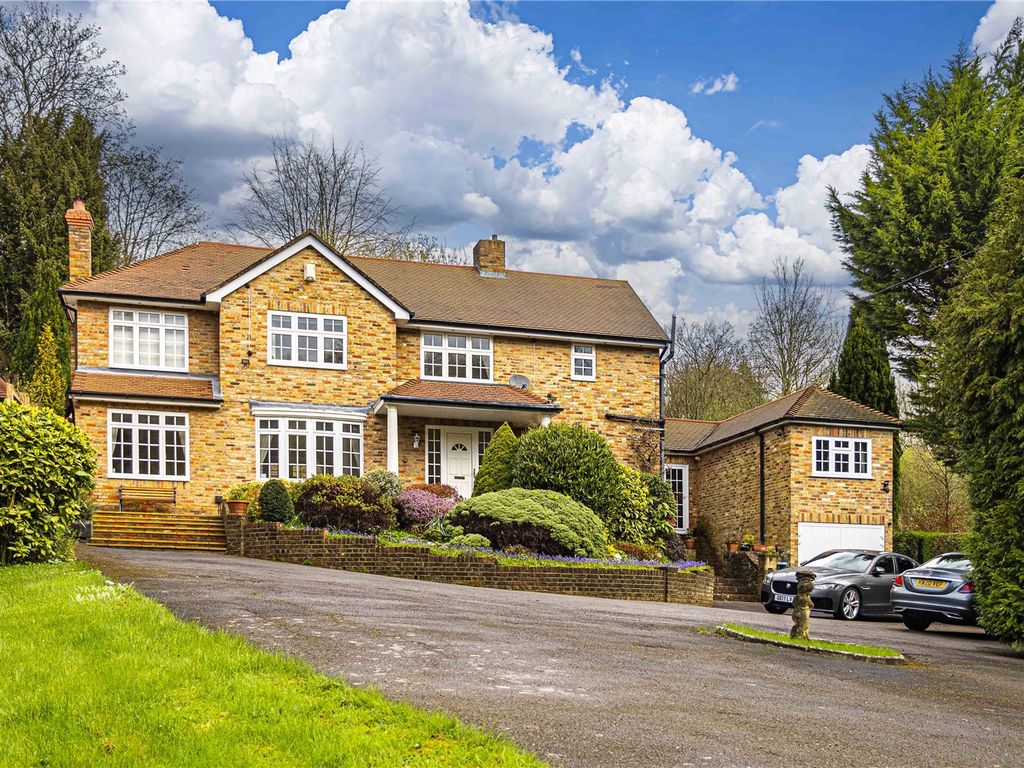 4 Bed Detached House For Sale In Box Lane Felden Hemel Hempstead