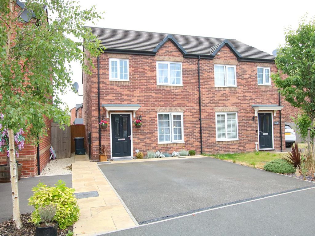 3 bed semi-detached house for sale in Heatherfields Crescent, New ...