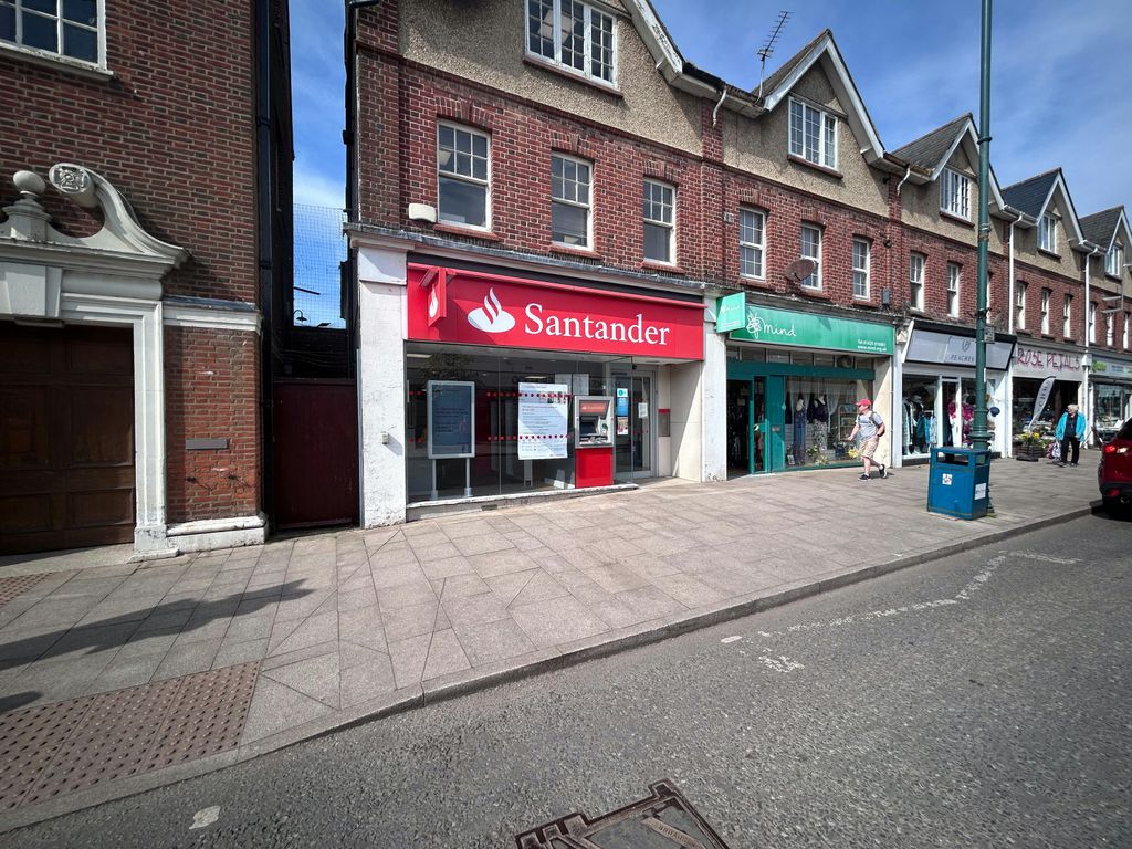 120 Station Road, New Milton BH25, Retail premises to let, £25,000 pa ...