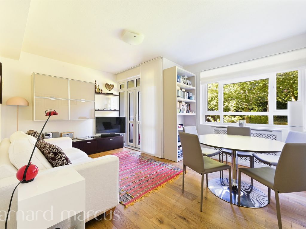 2 bed flat for sale in Albert Drive, Southfields, London SW19, £400,000 ...