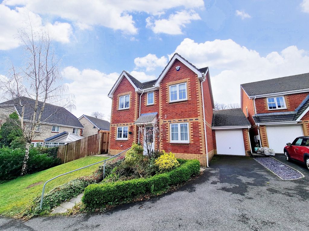 4 bed detached house for sale in Masefield Way, Sketty, Swansea, City ...