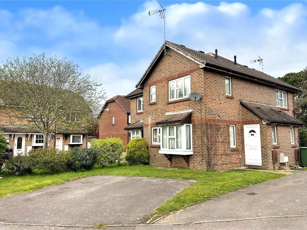 1 bed end terrace house for sale in Kendal Close, Littlehampton, West ...