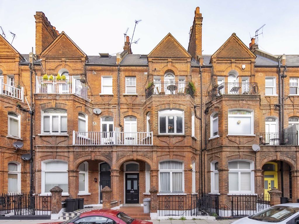 2 bed flat for sale in Comeragh Road, London W14 - Zoopla