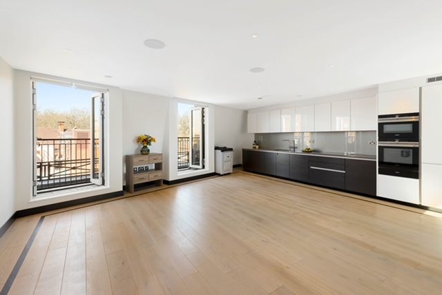 3 bed flat for sale in Chapter Street, London SW1P - Zoopla