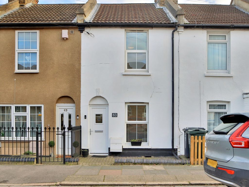2 Bed Terraced House For Sale In St Albans Road Dartford Kent Da1 £