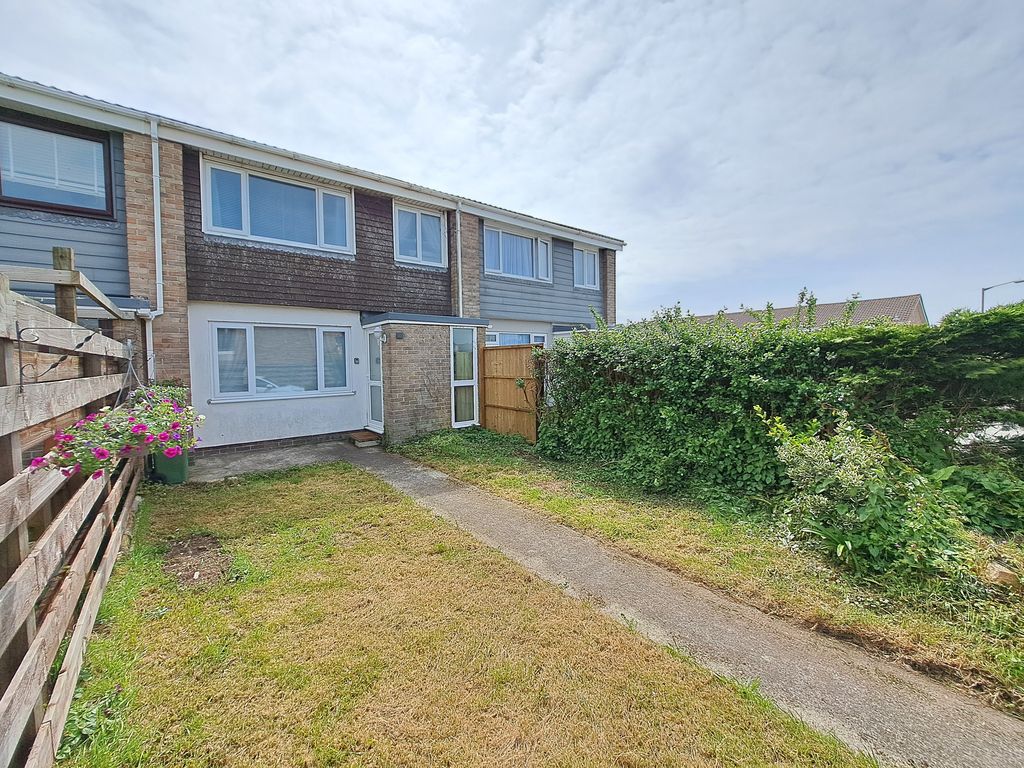 3 bed terraced house for sale in Tregarrian Road, Tolvaddon, Camborne ...