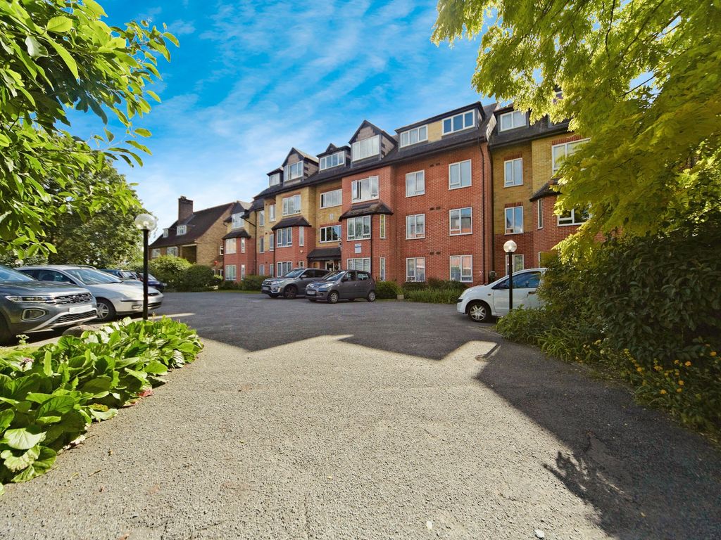 1 bed flat for sale in Mill Court, 44-46 Brighton Road, South Croydon ...