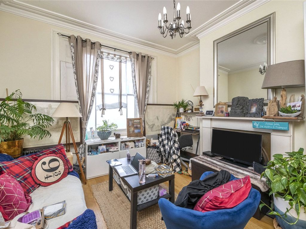 4 bed shared accommodation to rent in York Way, Islington N7, £4,500 ...