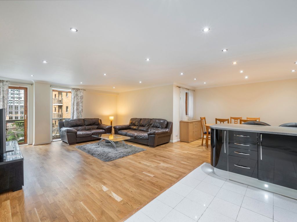 2 bed flat for sale in Meridian Place, South Quay E14, £650,000 - Zoopla