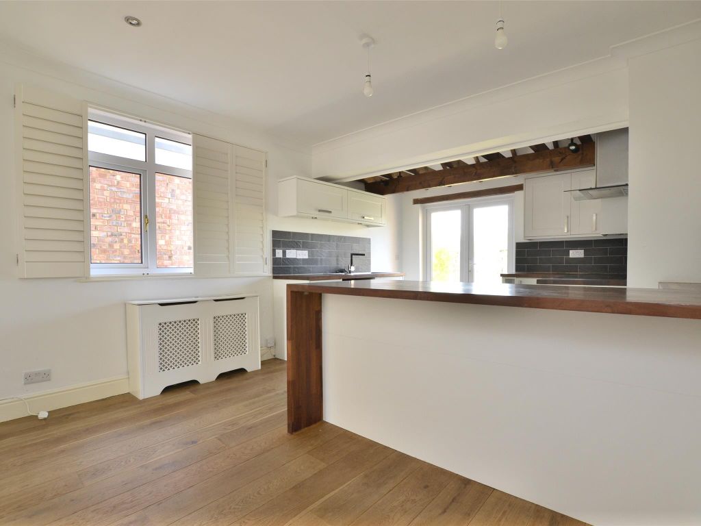 3 Bed Semi Detached House To Rent In Merewood Avenue Headington Ox3 £