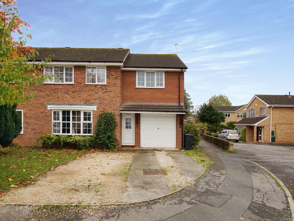 4 bed semi-detached house for sale in Hardwick Close, Warmley, Bristol ...