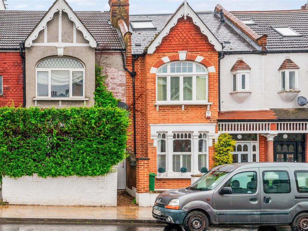 3 bed property for sale in Replingham Road, Southfields SW18, £925,000 ...