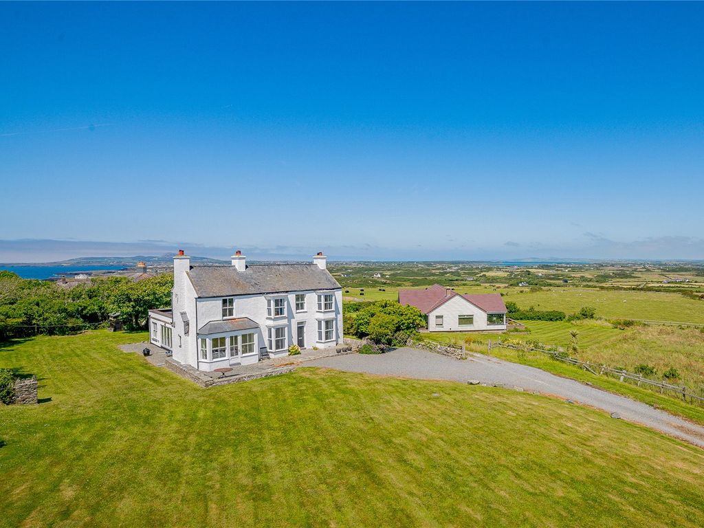 5 bed detached house for sale in Rhoscolyn, Holyhead, Isle Of Anglesey ...