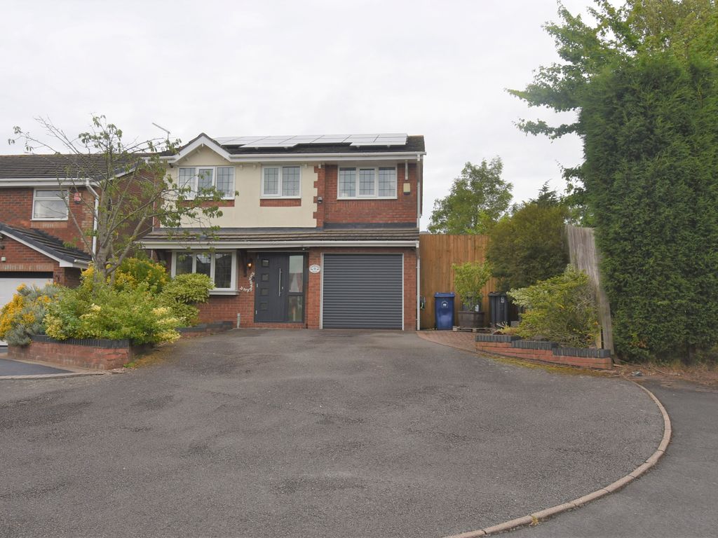 4 bed detached house to rent in Barbridge Road, Newcastle-Under-Lyme ...