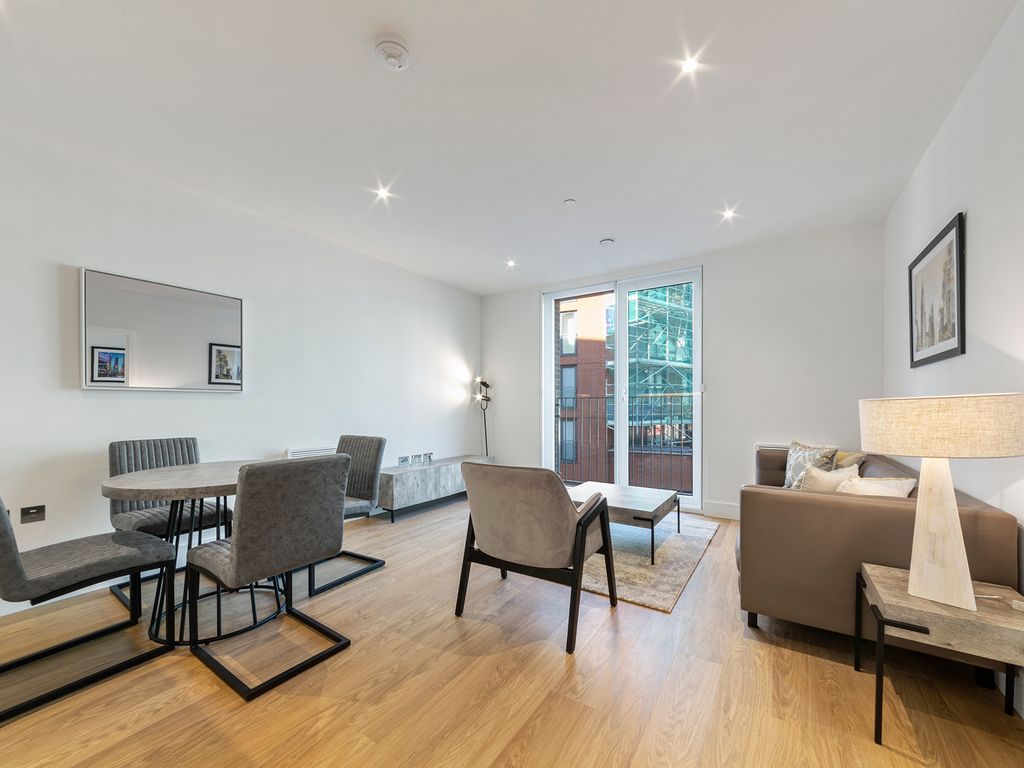 1 bed flat to rent in West Timber Yard, 146 Hurst Street, Birmingham B5, £1,100 pcm - Zoopla