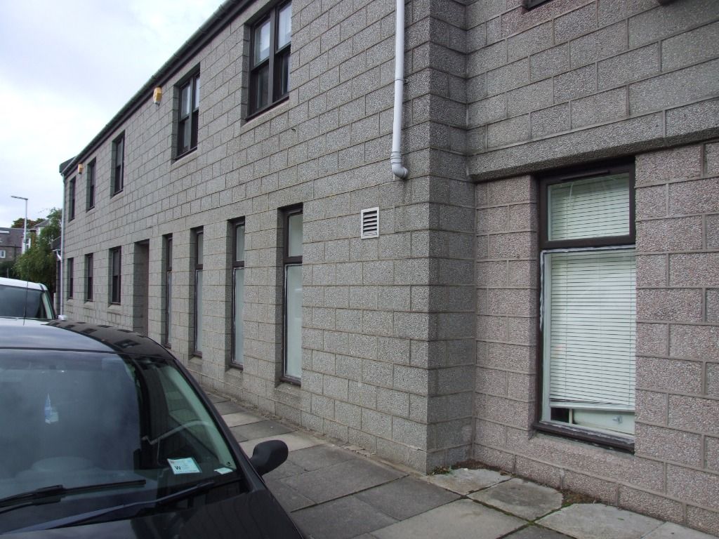 2 bed flat to rent in Calsayseat Road, Kittybrewster, Aberdeen AB25 ...