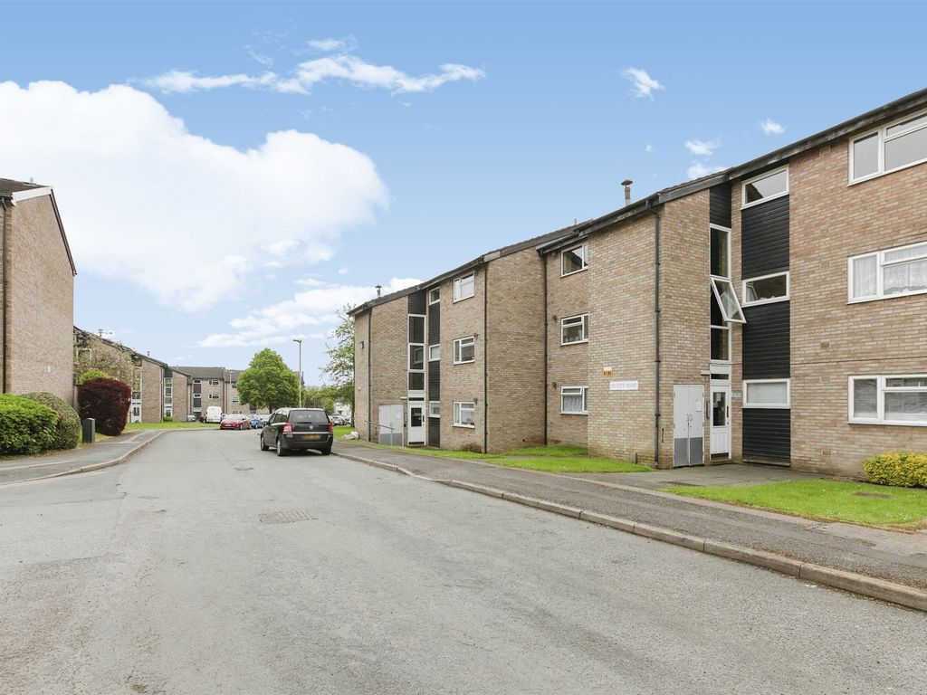 2 bed flat for sale in Hotoft Road, Leicester LE5 - Zoopla