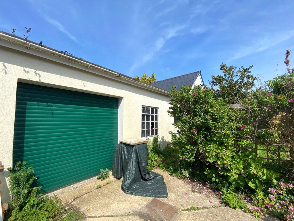 1 bed detached house for sale in Uppleby Road, Poole BH12, £100,000 ...