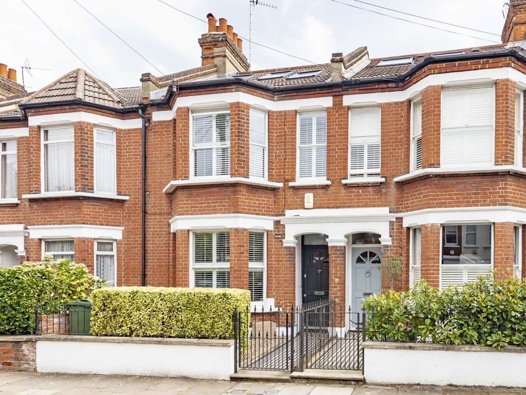 4 bed property for sale in Pentney Road, London SW12 - Zoopla