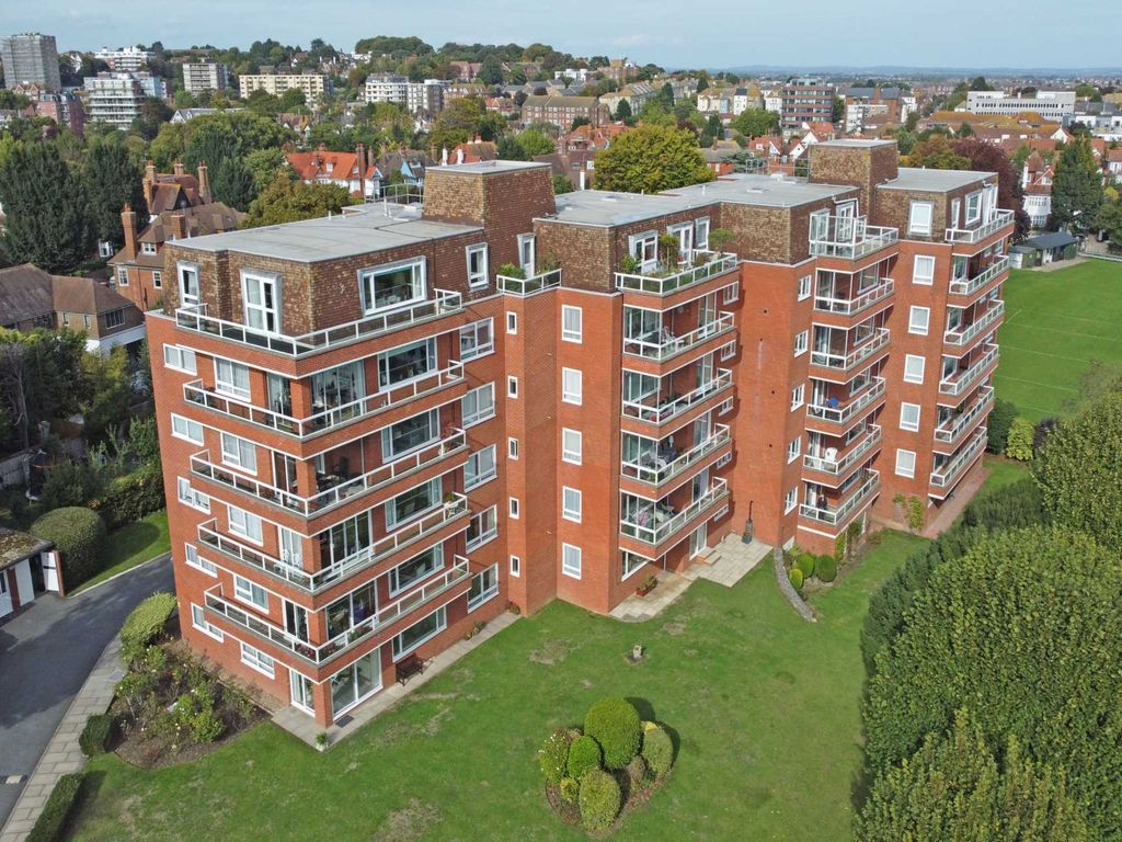 2 bed flat for sale in Compton Place Road, Eastbourne BN21 - Zoopla