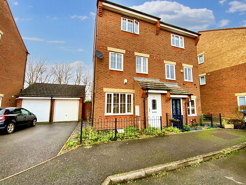 4 bed semi-detached house for sale in Timken Way, Daventry ...