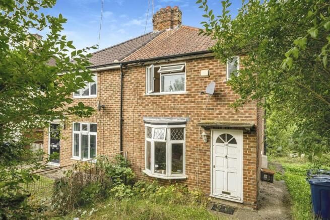 3 Bed Semi Detached House For Sale In Spearing Road High Wycombe Hp12