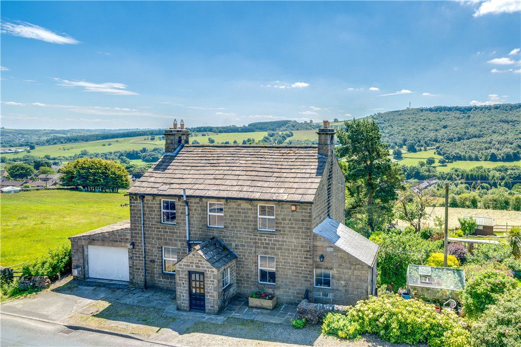 4 bed detached house for sale in Ripon Road, Pateley Bridge, Harrogate ...