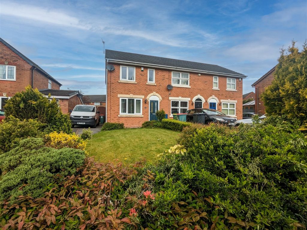 2 Bed Semi Detached House For Sale In Leesands Close Fulwood Preston