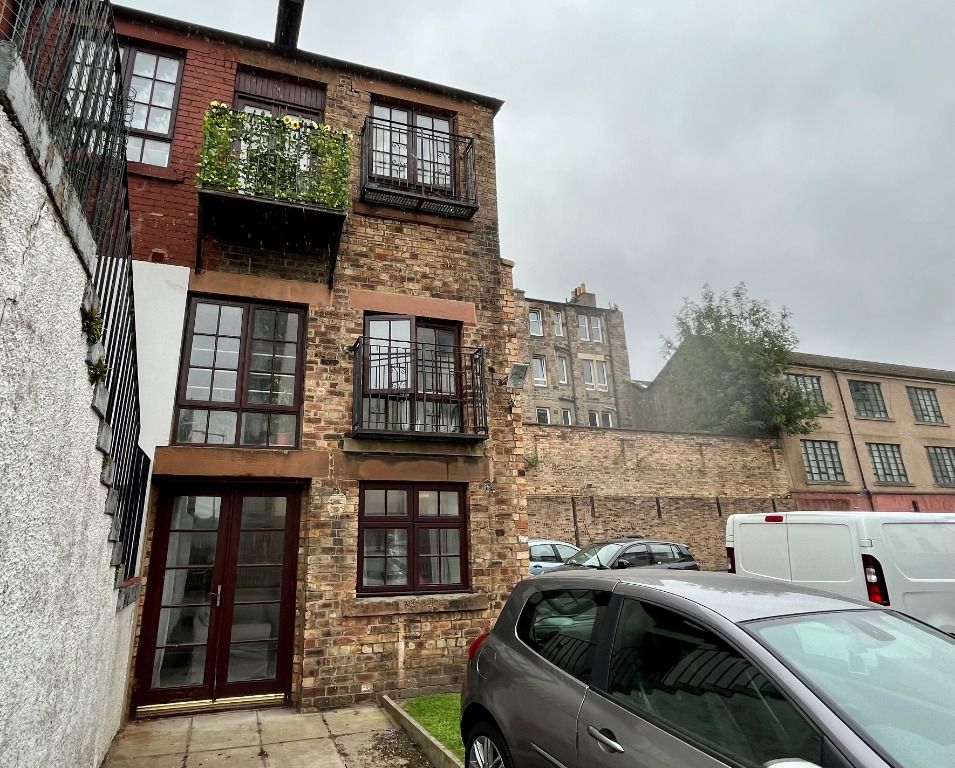 2 bed flat to rent in Bonnington Road Lane, Bonnington, Edinburgh EH6 ...