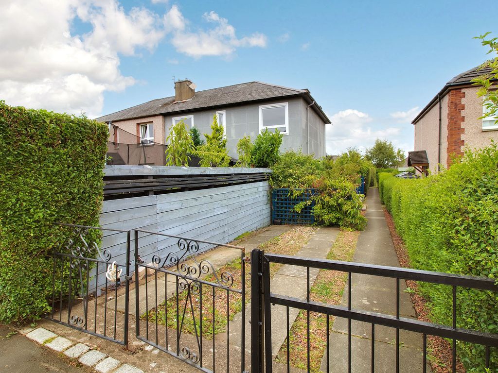 2 bed flat for sale in 30 Findlay Avenue, Edinburgh EH7, £165,000 - Zoopla