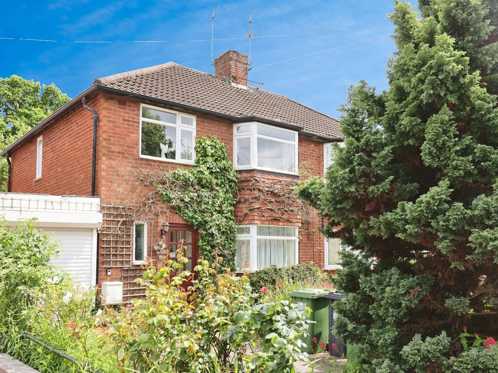 3 Bed Semi Detached House For Sale In Montrose Avenue Leamington Spa