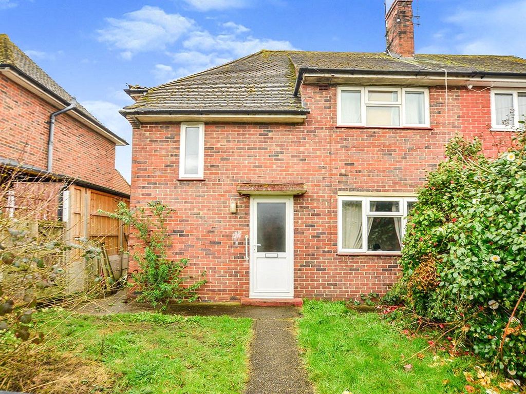 4 Bed Semi Detached House For Sale In Dickens Avenue Canterbury Kent